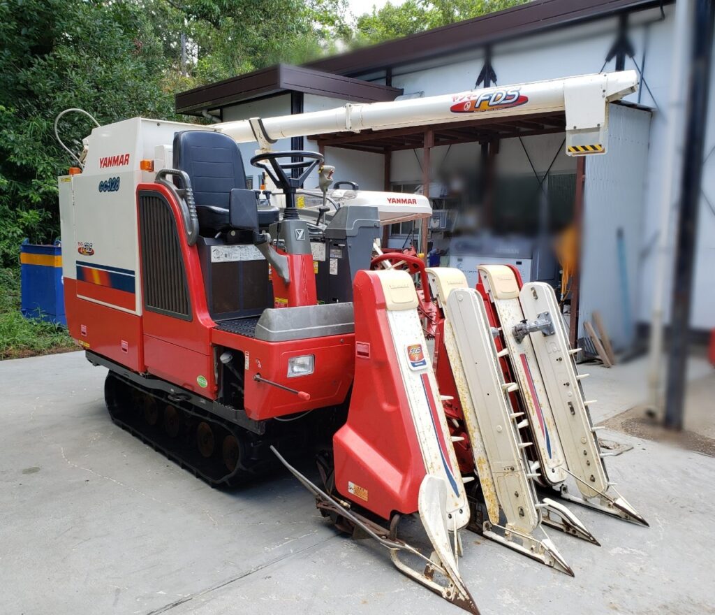 ヤンマー コンバイン GC328 - 株式会社三郷トレーディング(販売サイト)